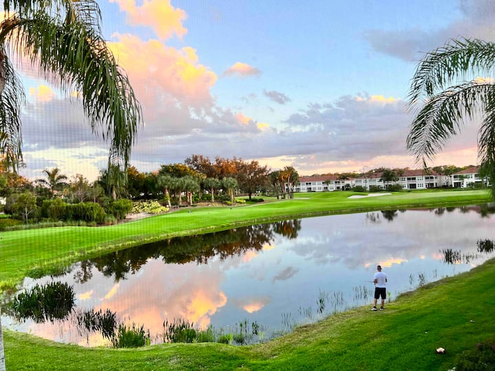 Golfer’s Retreat - 2 Bed | 2 Bath Golf Club Condo - Estero, FL