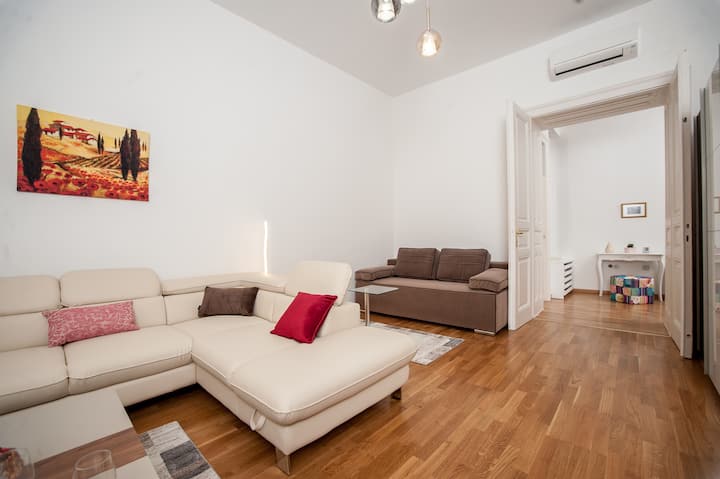 Comfortable Apartment City Centre (Great, Modern) - Zagreb