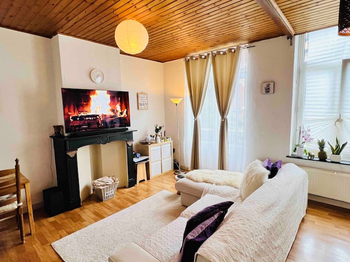Cozy Apartment In Perfect Location - Etterbeek