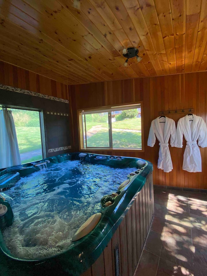 Wine Country Spa House - Hot Tub/sauna/pool - Sokol Blosser Winery, Dayton