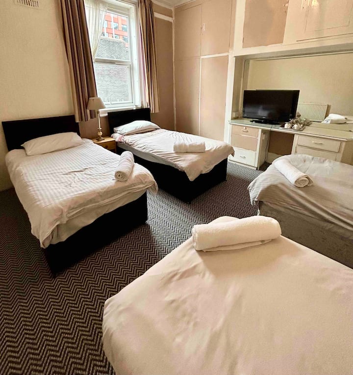 Rm5 (For4) Egertonarms 500m To Deansgate - Manchester