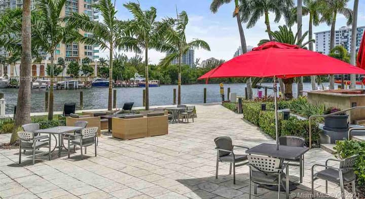 The Palm Oceanview Sleep7 #2 - Fort Lauderdale