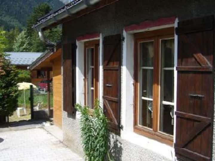 Chalet Agréable Et Confortable Vue Sur Mont Blanc - 샤모니