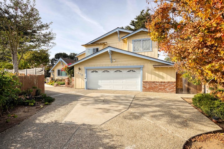 Charming Vacation Home Near The Ocean. - Marina, CA