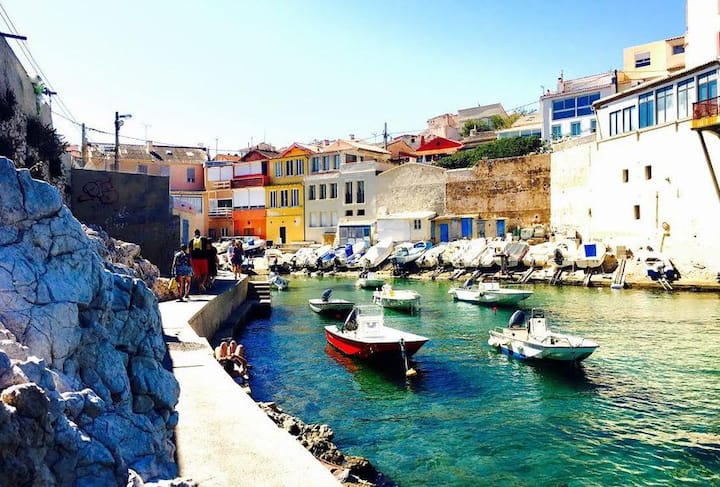 Dolce Vita Dans Le Quartier Authentique D'endoume - Marseille