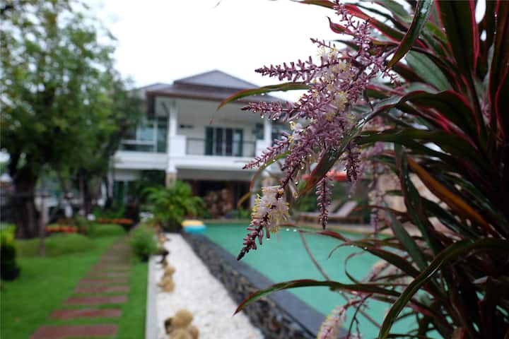 Starry Night Villa With Swimming Pool A Building - San Kamphaeng