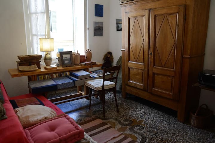 Logement Du Xixe - 010025-lt-1180 - Genoa