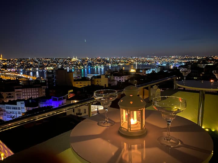 40m2 Private Terrace & Panaromic View& Dream Flat - Istanbul
