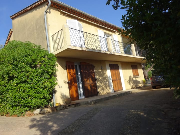 Proche Centre Ville Et Plages - Sainte-Maxime