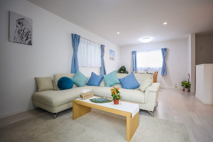 《诗般岛鹤桥 B》独栋,面积110 M²,出门就是便利店、温泉,走路5分钟到车站直达难波、梅田、奈良 - Osaka, Japan