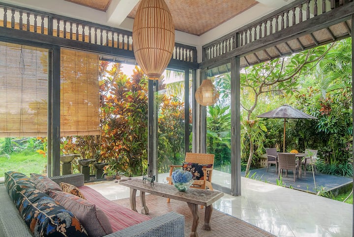 Architect Remodeled Cool House In Hip Ubud Area - Ubud