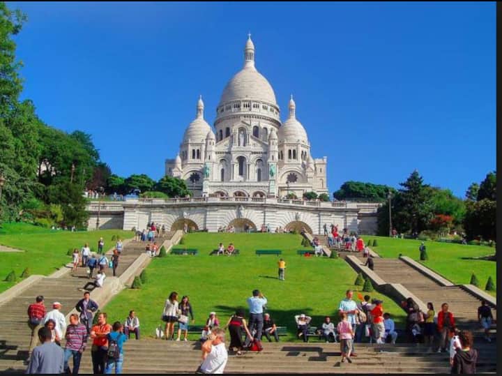 A Montmartre,notre Dame,eiffel,8pers,4bed,1 Sdb - Paris