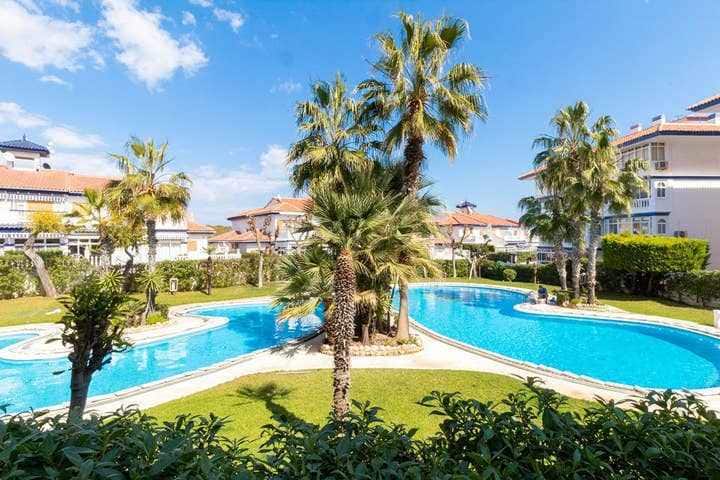 Er-112 Penthouse Studio With Sea And Pool View - Torrevieja