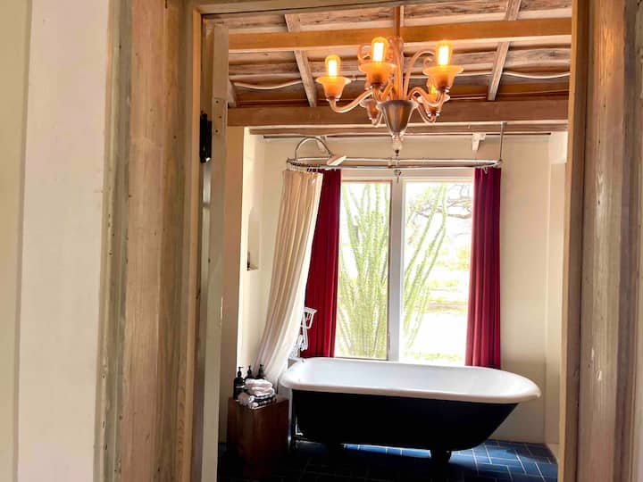 Dickson Casita - Private Guesthouse - Marfa, TX