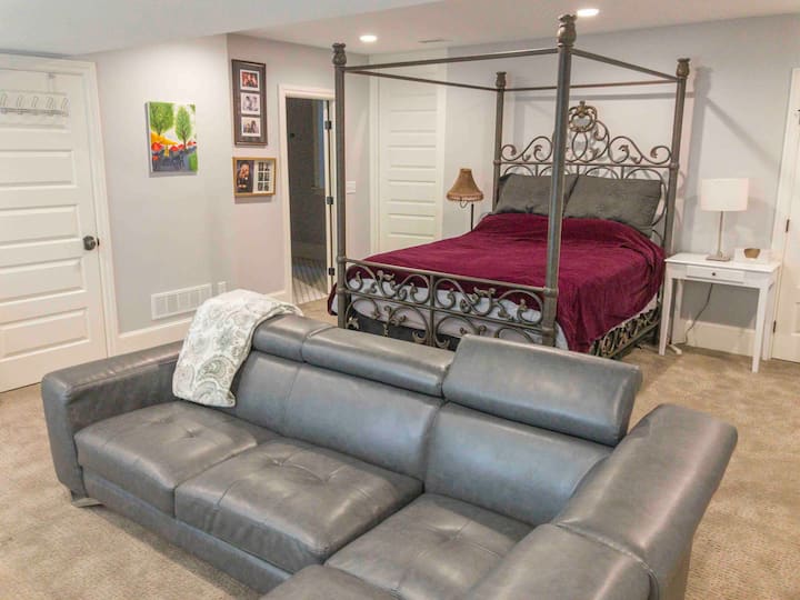 Golden’s Best Kept Secret. Str-25-0021 - 골든