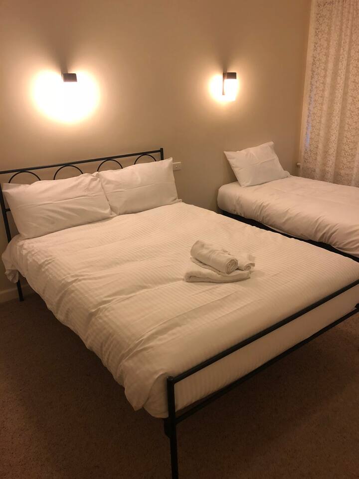 Port Pirie,  1  Bedroom Fully Furnished Apartment - Port Pirie