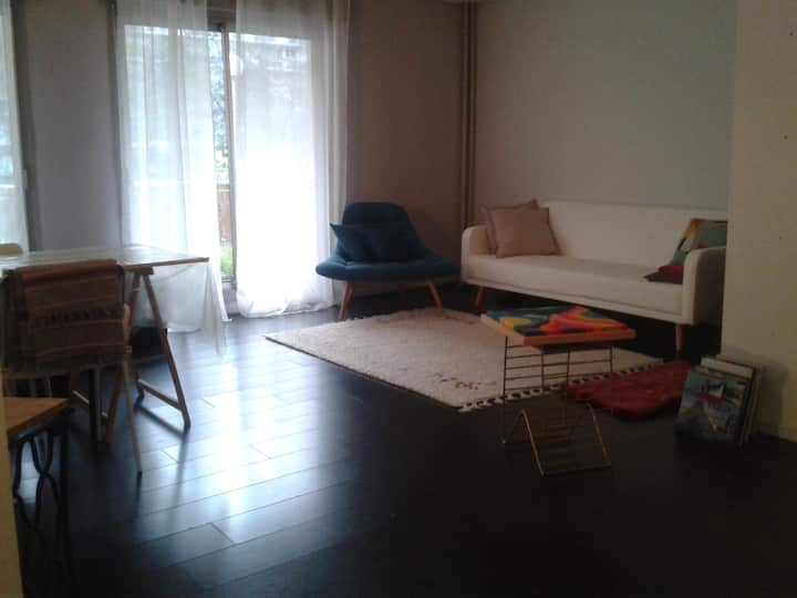 Chambre Dans Grand Appartement - Paris Centre - Saint-Ouen