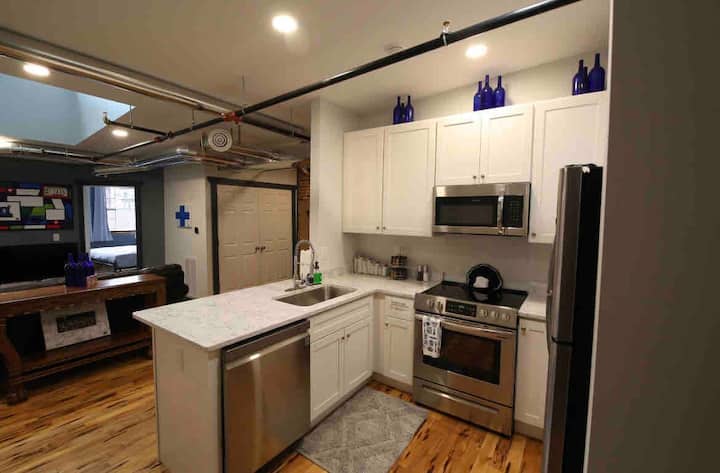 Luxury 2 Bd Apartment Heart Of Downtown Gf - Glens Falls, NY