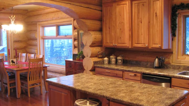 Secluded Log Home With View - Granby, CO