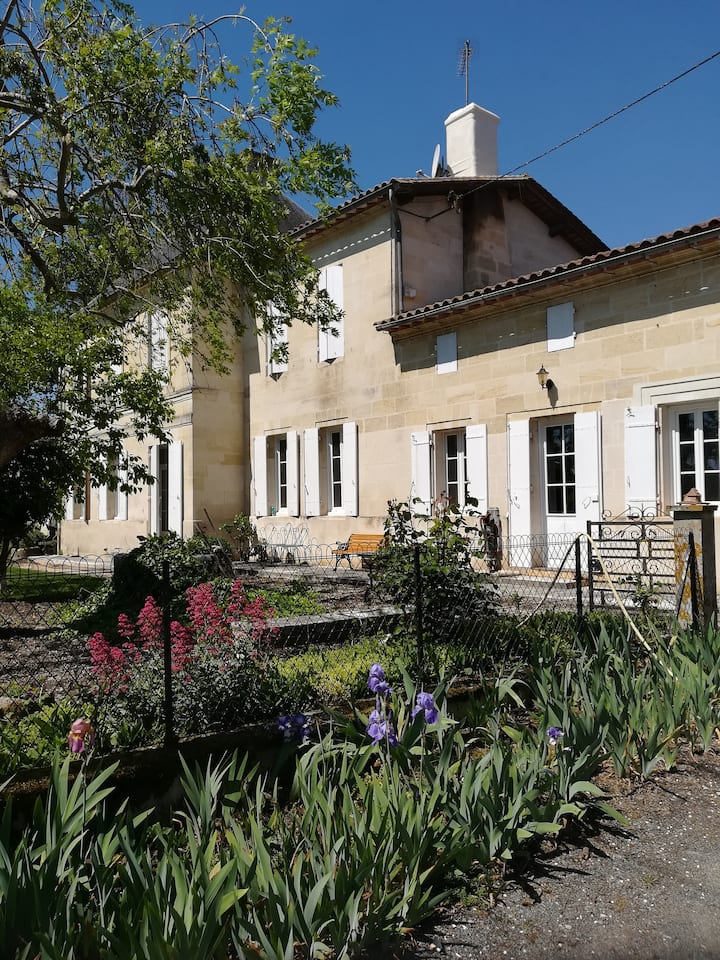 Gîte à La Campagne - Château Colette - France
