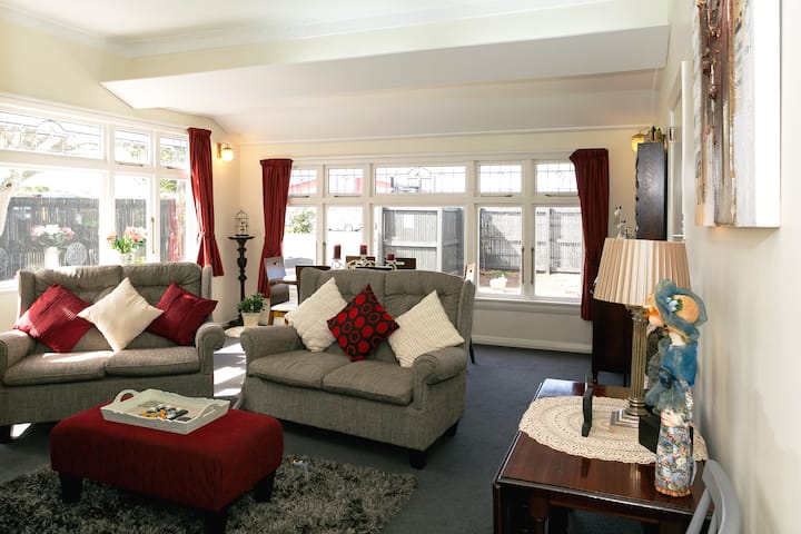 We Offer An Experience Not Just A Room - Palmerston North
