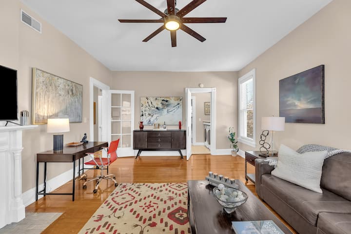 Warm And Spacious 2 Bedroom Near Eden Park - Cincinnati, OH