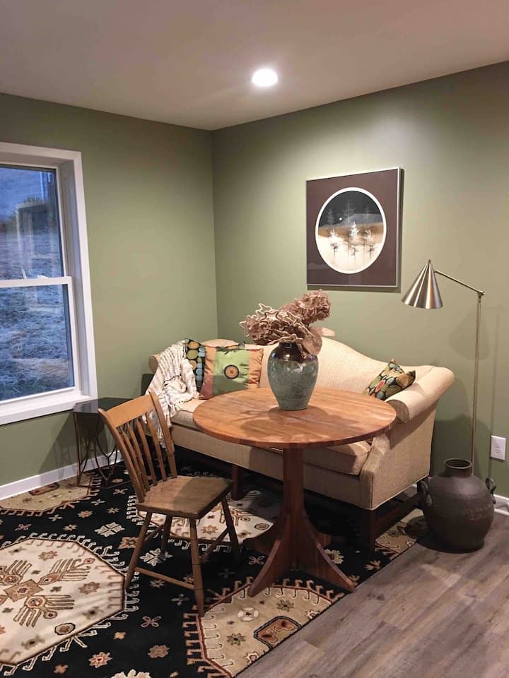 One Mile To Vt/private Room/bathrm/sitting Area - Blacksburg, VA