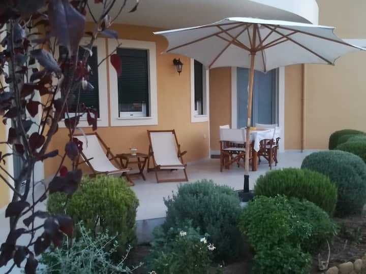 Summer House A Charming Apartment - Kefalonia