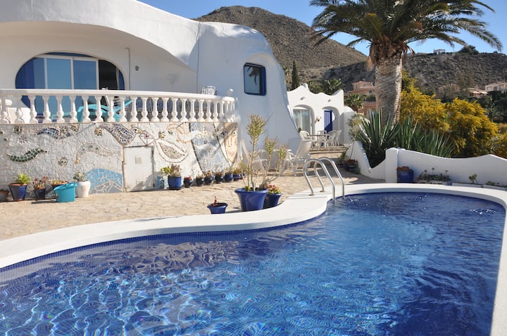 Romantic Gaudi Villa In El Campello - Villajoyosa