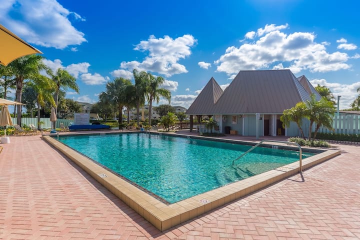 Juprent's - Coastal Paradise - 2bed/2bath - - Jupiter