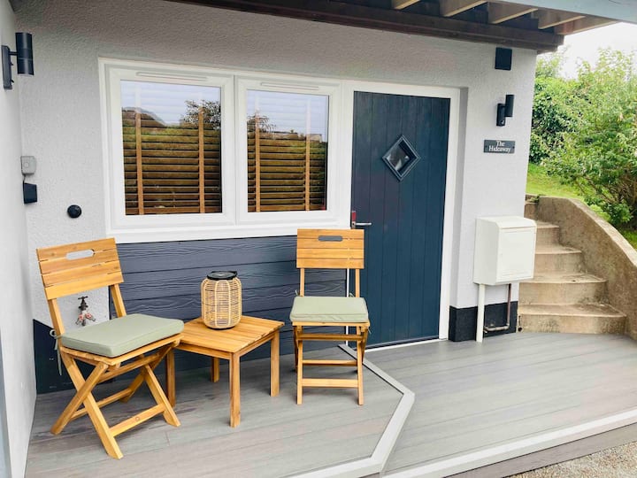 Cosy Guest Suite With Private Parking - Kingsbridge