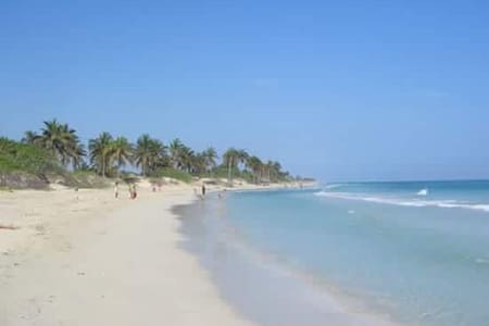 Playa de Guanabo Vacation Rentals & Homes - La Habana del Este, Havana ...