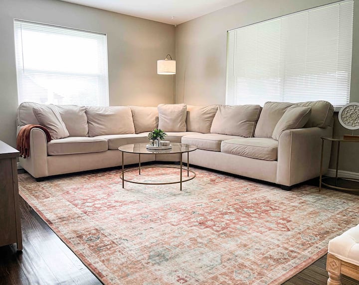 * Relaxing 3 Bedroom With 2 Tvs * - Cincinnati