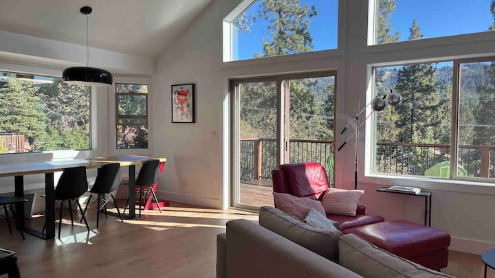 Le Grand Bear, Modern And Spacious Cabin - Big Bear Lake, CA