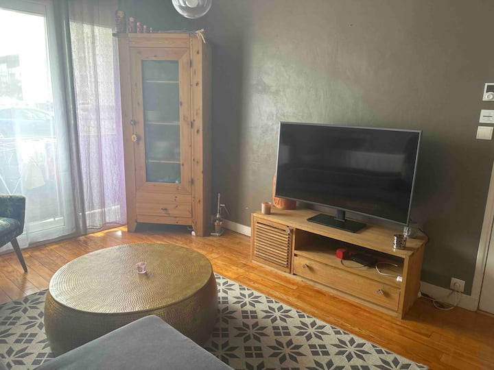 Appartement Très Bien Situé Au Centre De Merignac - Mérignac