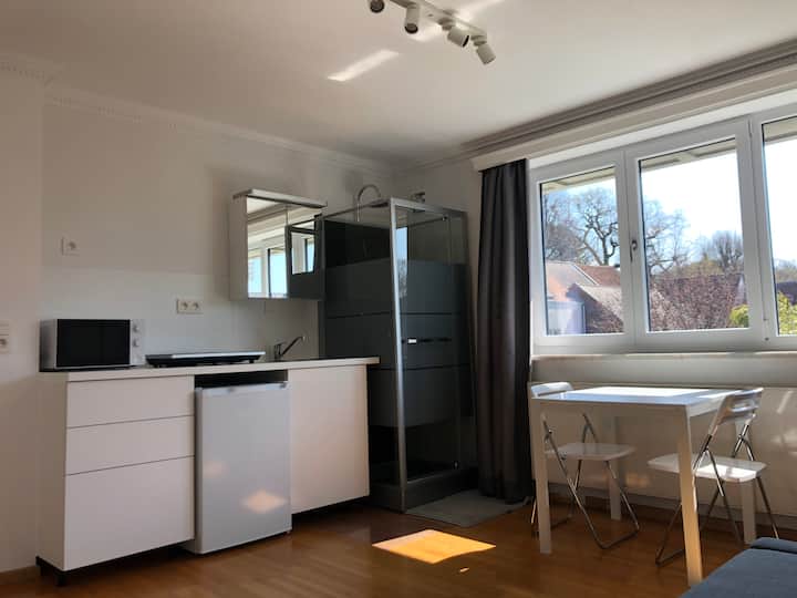Studio Cosy 100% éQuipé, Parking Facile, Aéroport - Zaventem