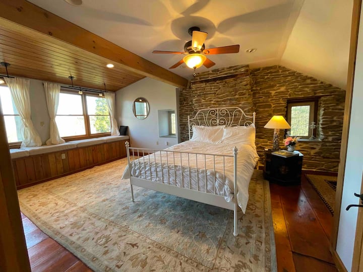 Private Luxury Suite - Hamburg, PA