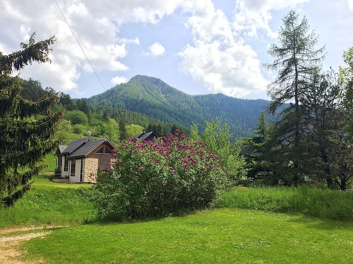 ~ Le Serena ~
Plein Sud Et Jardin. - Lac du Mercantour
