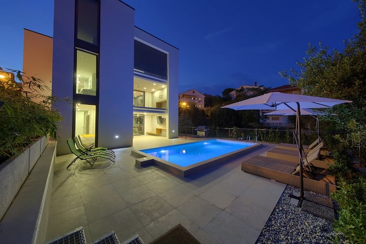 Villa Celeia ***** Apartment Ii Eva - Krk