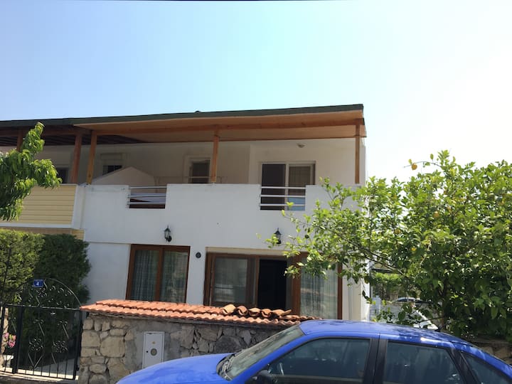 Alaçatı'da | Bahçeli 3+1 Villa - Alaçatı