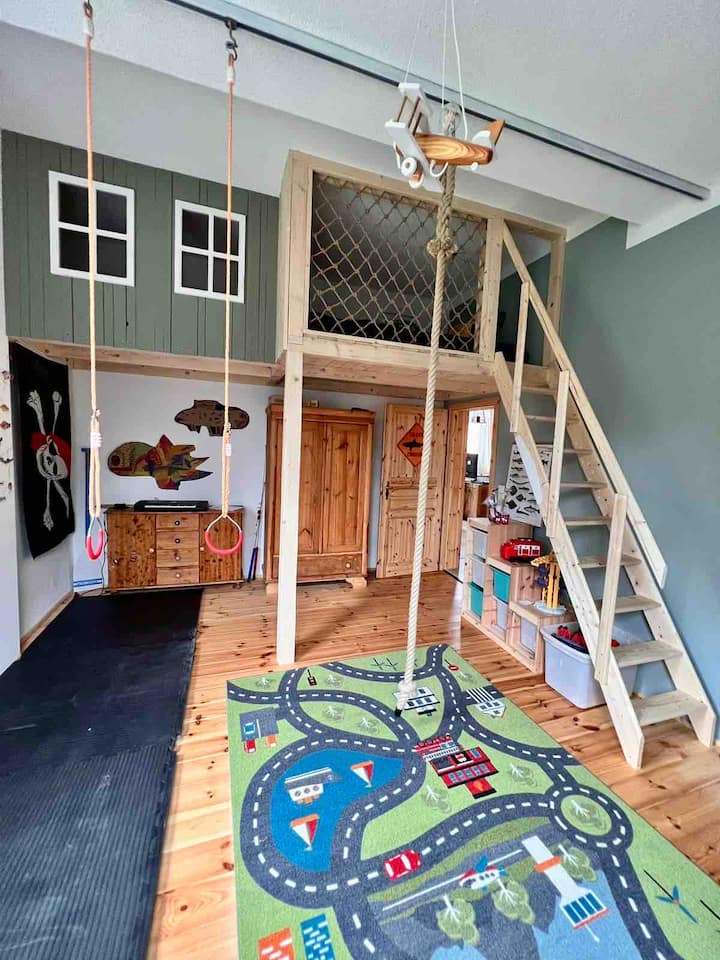 Traumhaft& Familienfreundlich-wohnung Im
Vogtland - Auerbach/Vogtland