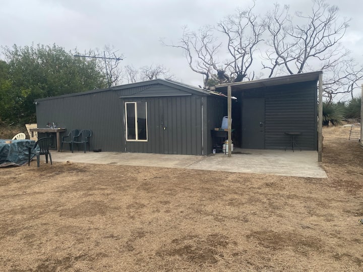 Bush Cabin On Lush, Remote 250 Acre Property. - Kangaroo Island