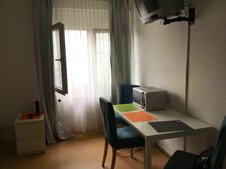 Zentral Und Ruhig In Dom- & Rhein-nähe - Mainz