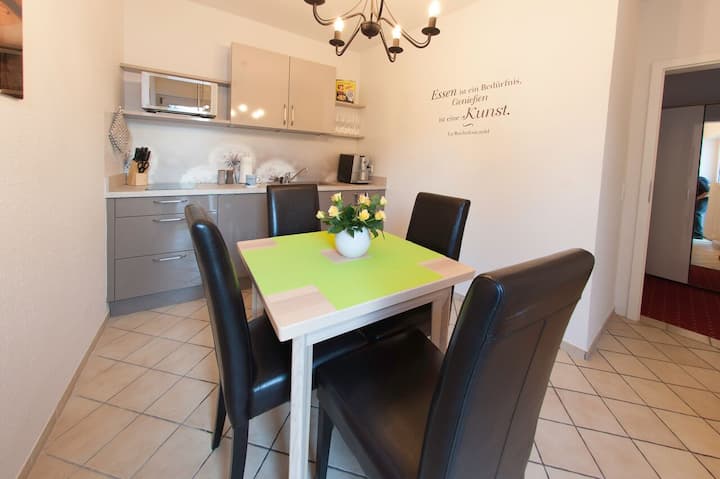 Schönes Komfortappartement - Frankfurt