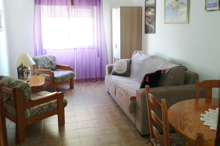 10 Min.  Gehdistanz Zum Kilometerlangen Sandstrand - Alvor