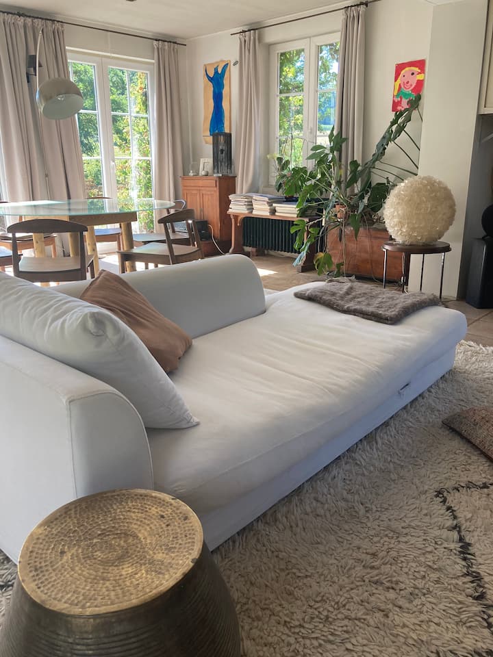 Maison Artistique Située En Pleine Nature. - Braine-l'Alleud