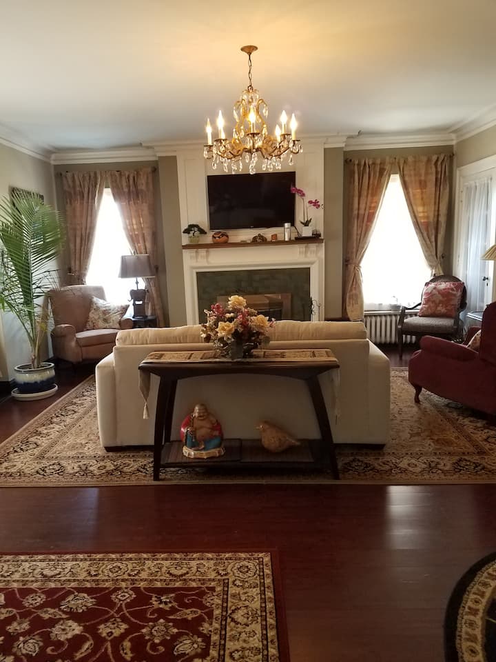 Centrally Located Historic Home, Bedroom #3 - Peoria, IL