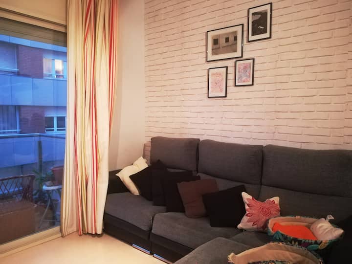 Cozy Apartment Near The Beach - Tarragona