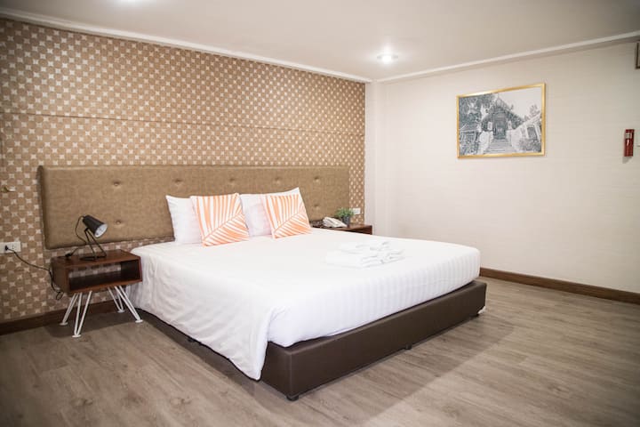 Private Room For 2 Pax Old City, Thapae - Chiang Mai