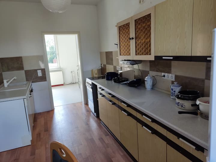 Monteur Wohnung Simpel Aber Groß - Zerbst/Anhalt